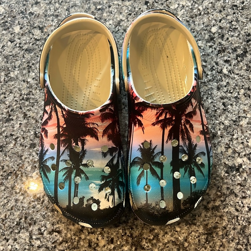 Crocs Classic Retro Resort Clog - Palm Trees Size 11 … - Gem